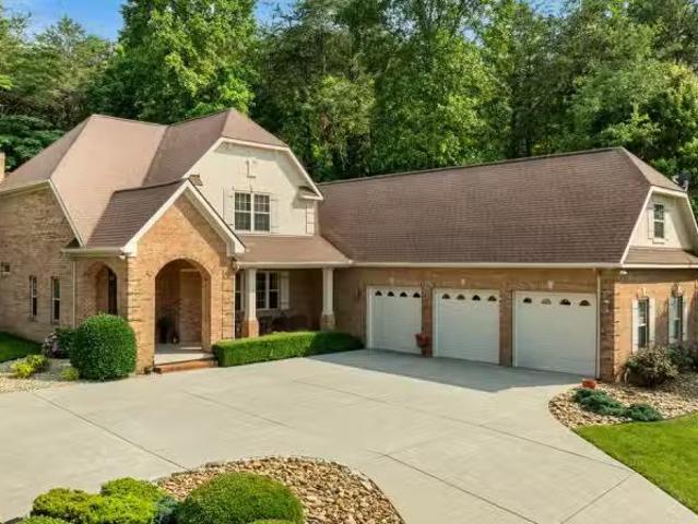 725 Wood Duck Drive, Vonore, TN 37885