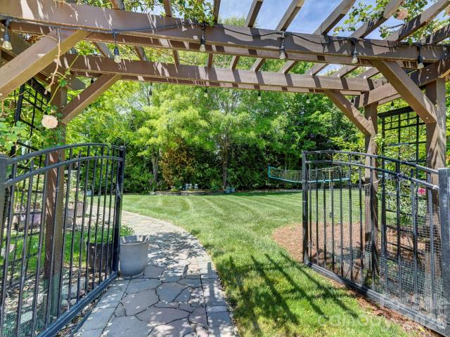 725 Wild Berry Court