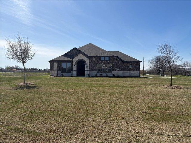 725 Windward Ct, Lowry Crossing, TX 75069