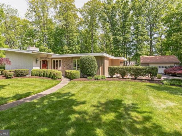 725 Tennis Ave, Ambler, PA 19002