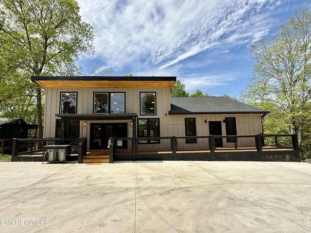 725 Timberlake Cir, Sevierville, TN 37876