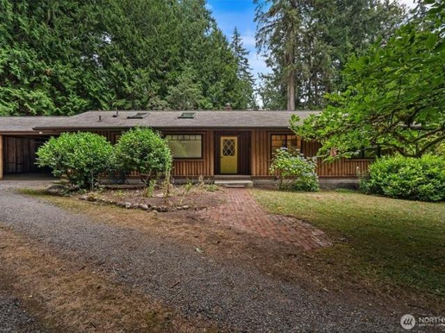 7264 NE Little Harbor Ln, Bainbridge Island, WA 98110