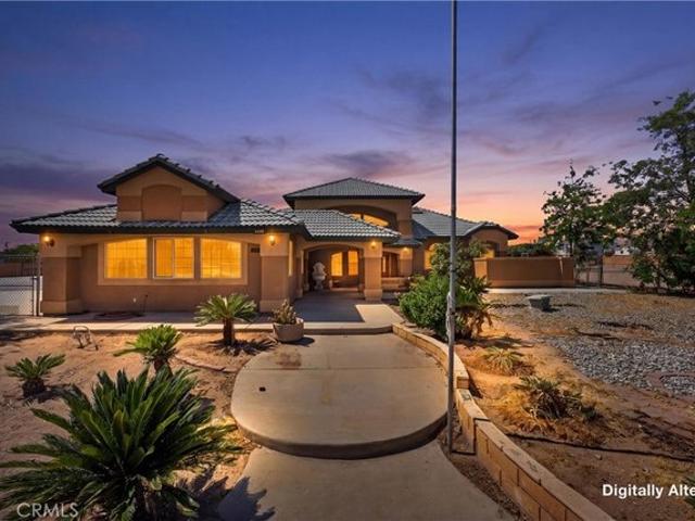7264 Kuki St, Oak Hills, CA 92344