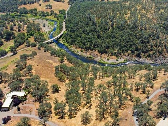 7265 Dragon Point Rd, Shingle Springs, CA 95682