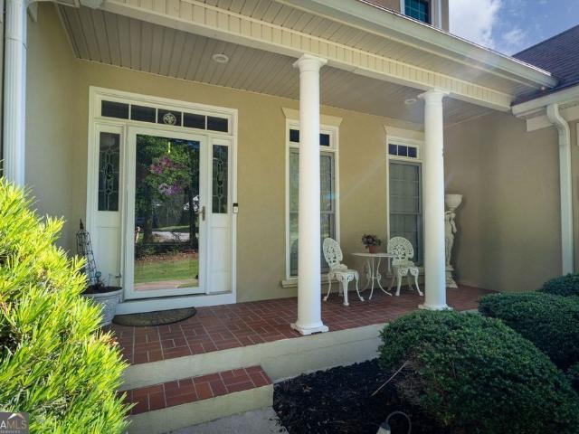 7266 Oak Arms Drive