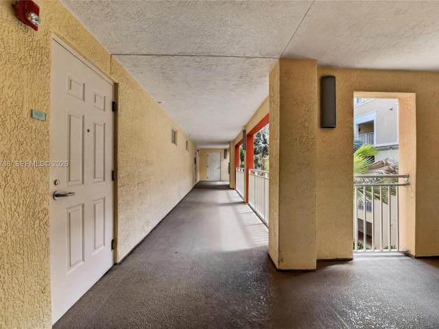 7266 SW 88th St, Unit A403, Miami, FL 33156 | MLS #A12009 | Compass