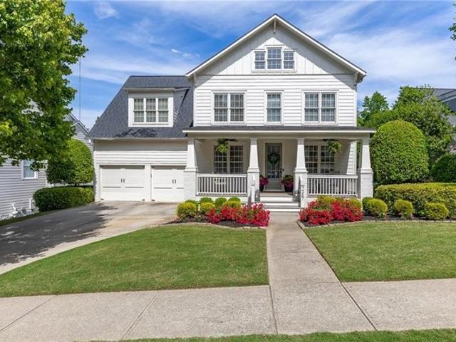 7267 Grand Reunion Dr, Hoschton, GA 30548
