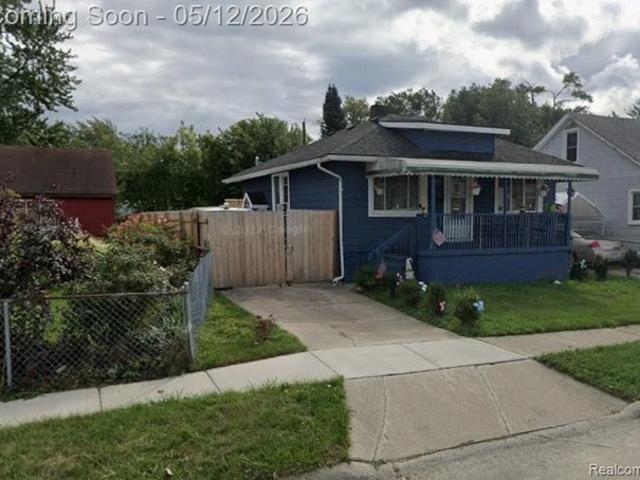 7268 Hupp Ave, Warren, MI 48091
