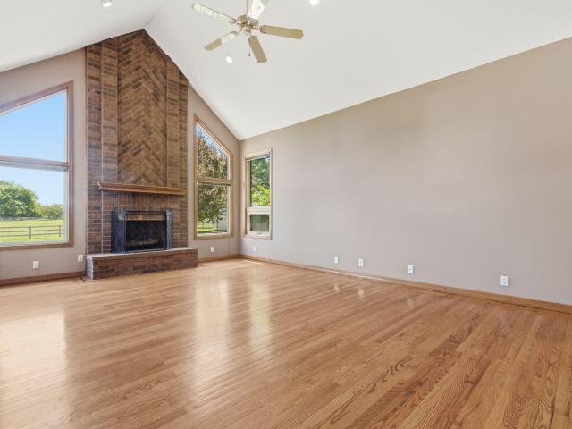 7268 W Farm Rd 68
