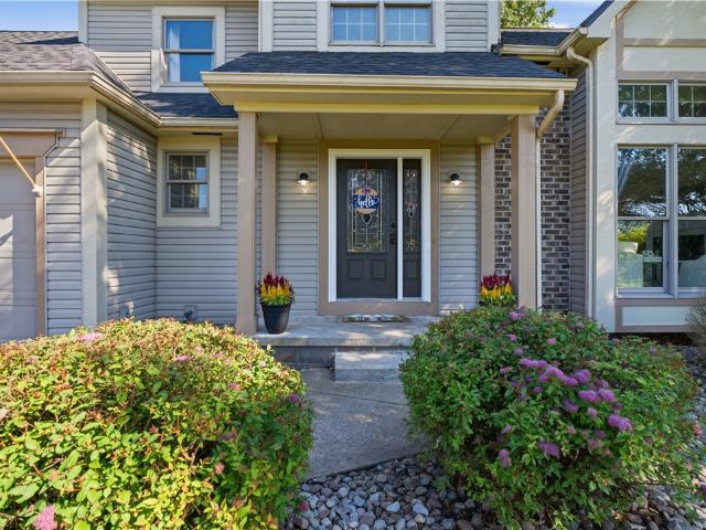 7260 Pear Tree