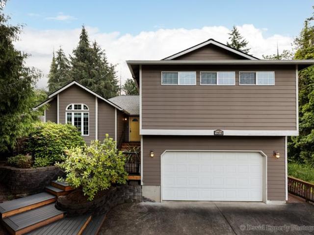 72610 Dwight St, Rainier, OR 97048