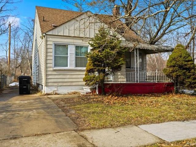 7261 Auburn St, Detroit, MI 48228