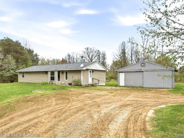 7261 Hess Road