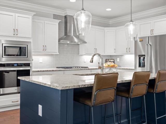 7263 Grey Hawk Trail