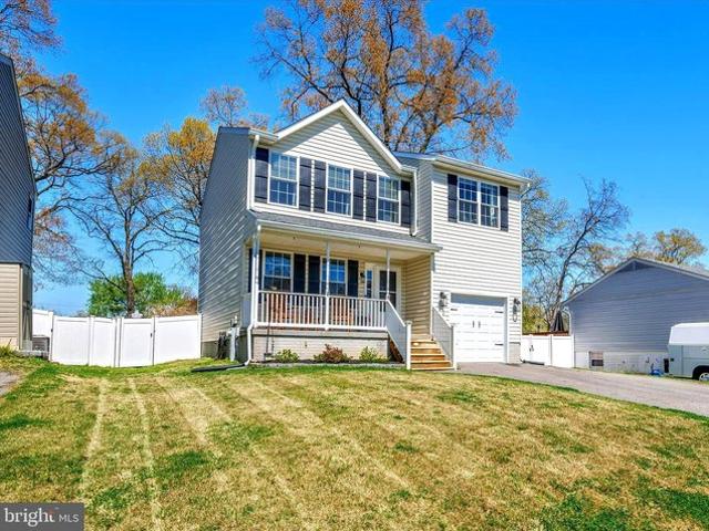 726 214th St, Pasadena, MD 21122