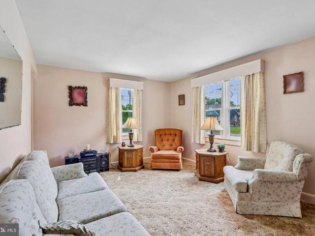 726 Broadway