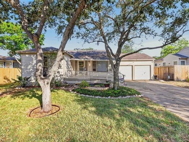 726 Harrison St, Corpus Christi, TX 78404