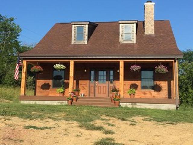 726 Old Brown Rd, Salvisa, KY 40372