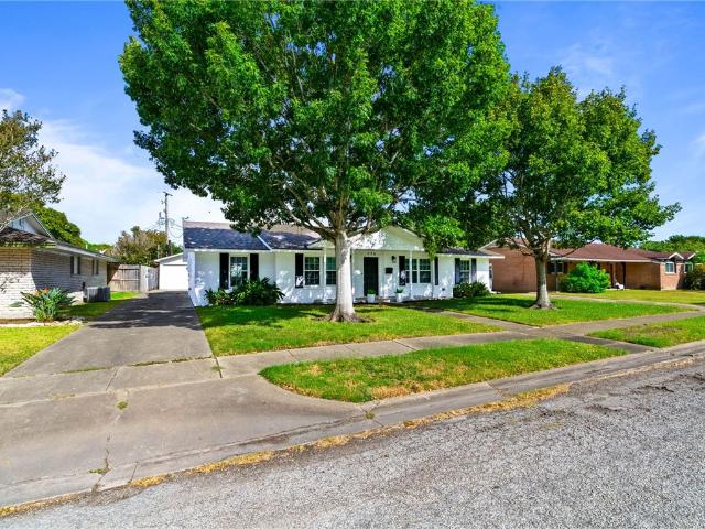 726 Meadowbrook Drive