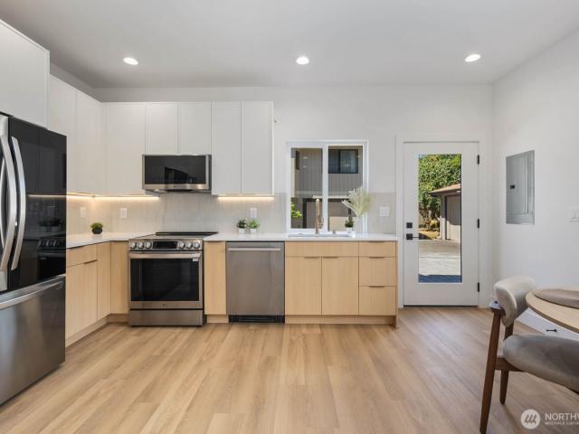 726 N 89TH Street # B