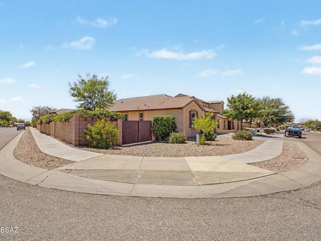 726 S Desert Haven Rd, Vail, AZ 85641