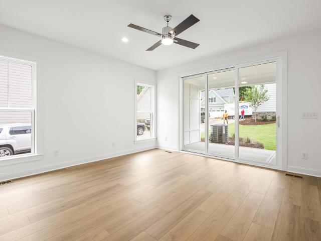 726 Powell Dr, Raleigh, NC 27606 | MLS #10169