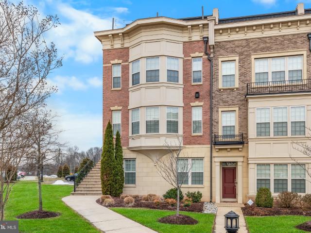 726 River Mist Dr, Unit 221, National Harbor, MD 20745 | MLS #MDPG2195 | Compass