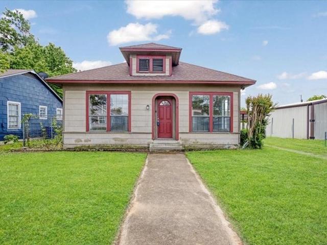 726 W Texas St, Denison, TX 75020
