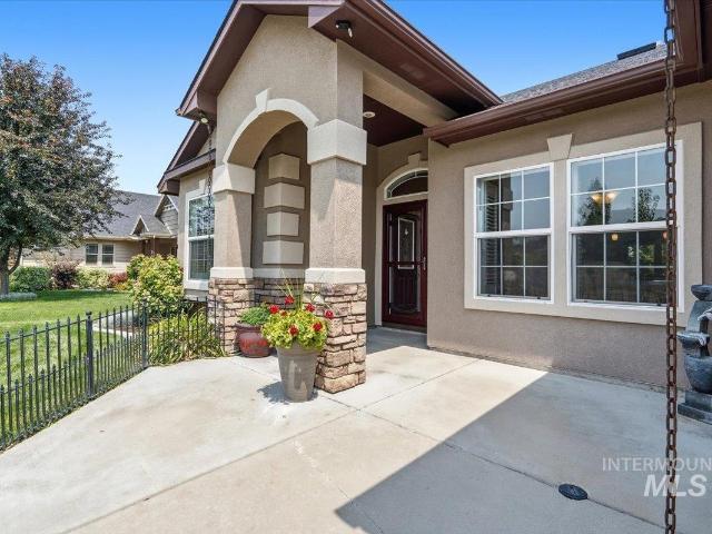 726 W Arbor Pointe Way