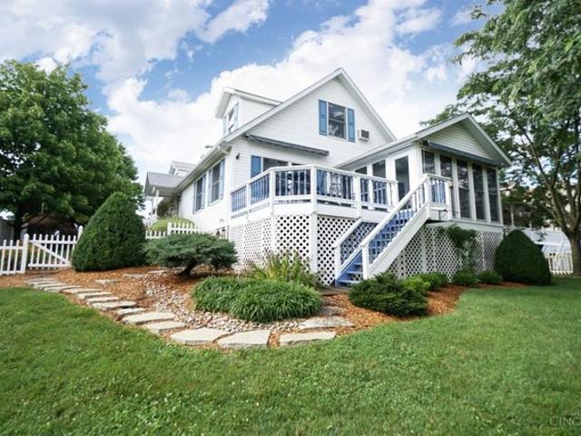 726 Waynoka Dr, Jackson Township, OH 45171