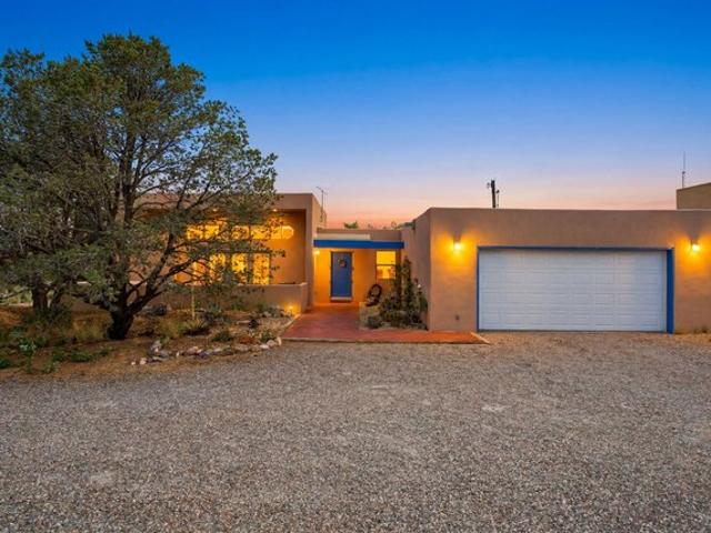 726 Tramway Vista Ct NE, Albuquerque, NM 87122