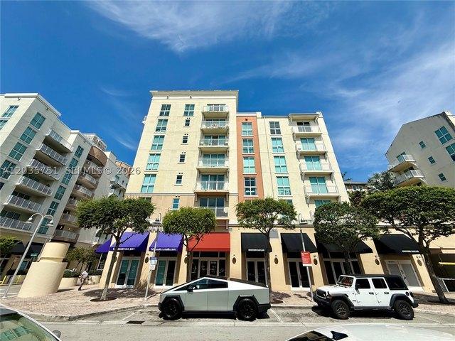 7275 SW 90th St Unit C313, Miami, FL 33156
