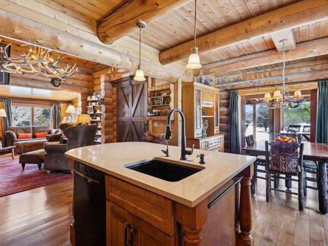 7275 W 190th Street