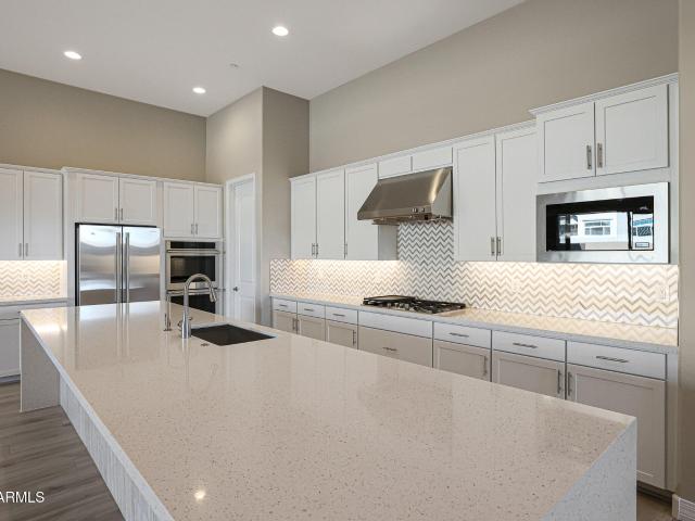 7276 e calle primera vista