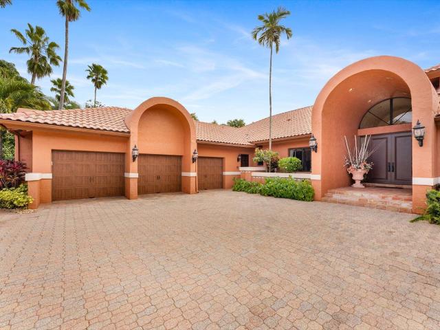 7276 Sidonia Ct, Boca Raton, FL 33433 | MLS #R11161 | Compass