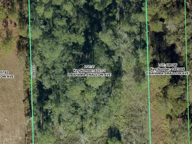 7277 Bahama Swallow Ave, Weeki Wachee, FL 34613