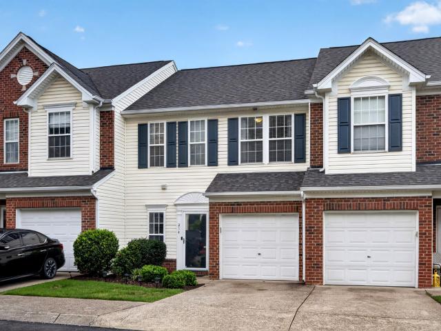 7277 Charlotte Pike, Unit 214, Nashville, TN 37209 | MLS #3287