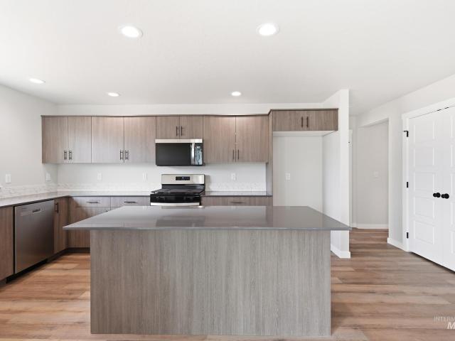 7277 W Trumbull Ct