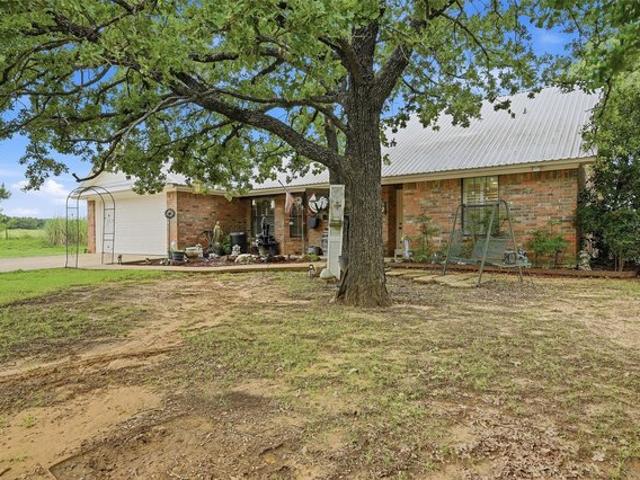 7277 West Line Rd, Collinsville, TX 76233