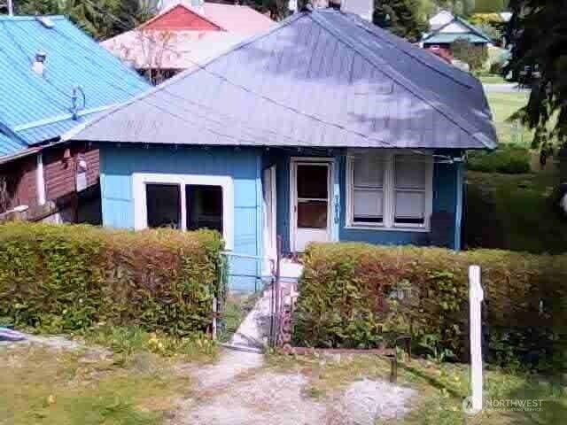 7279 B Ave, Concrete, WA 98237