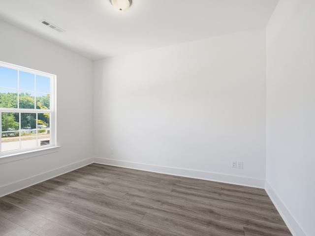 7270 Fairlawn Dr