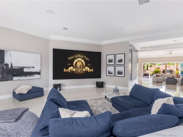 7270 Loma Alta Circle