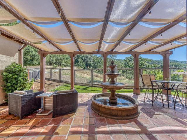 7271 Eagle Ridge Drive