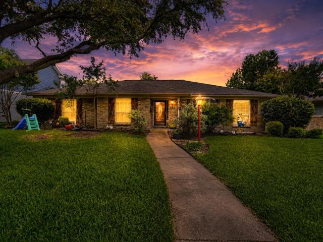 7272 Alto Caro Drive