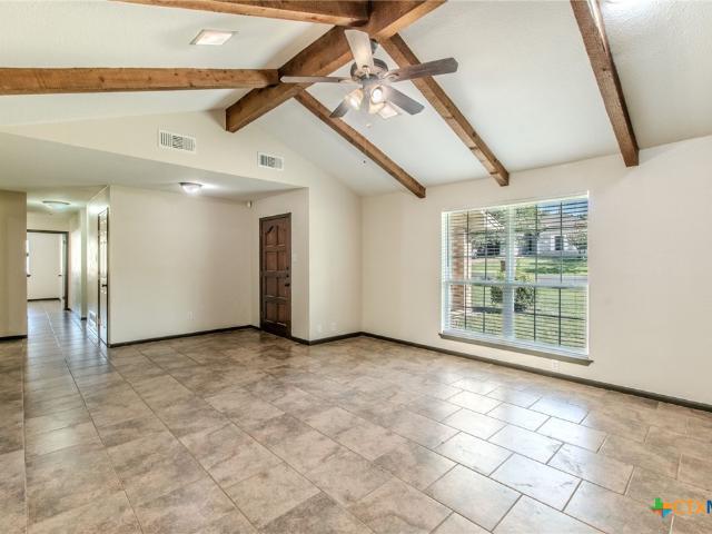 7273 Woodlake Circle
