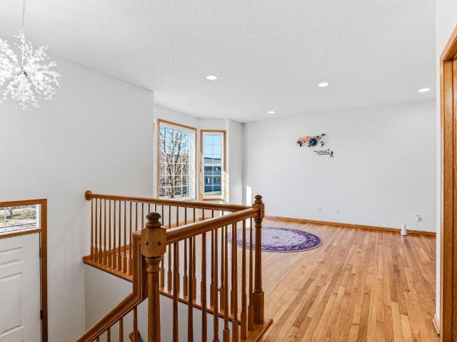 727 2nd Street NE