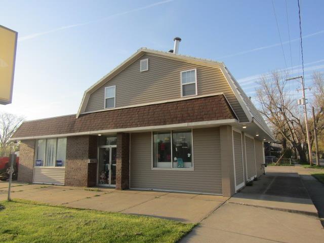 727 731 Main Street