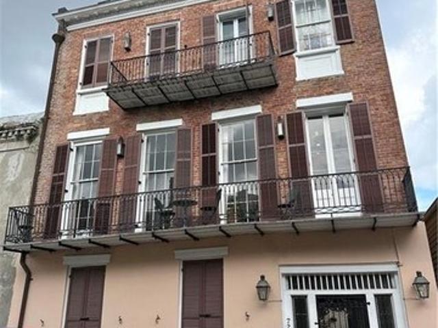 727 Barracks St Apt 5, New Orleans, LA 70116