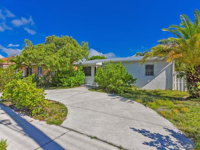 727 Bunker Rd, West Palm Beach, FL 33405 | MLS #B26018