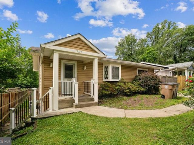 727 Grandin Ave, Rockville, MD 20850